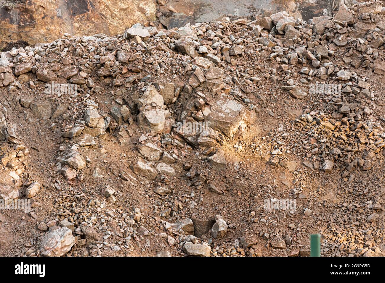 Rocks, gravel, sand and earth after blasting Stock Photo - Alamy