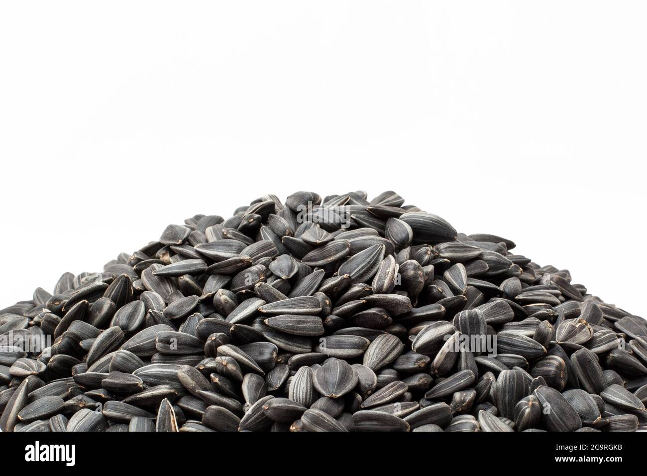 Small black seeds hi-res stock photography and images - Alamy