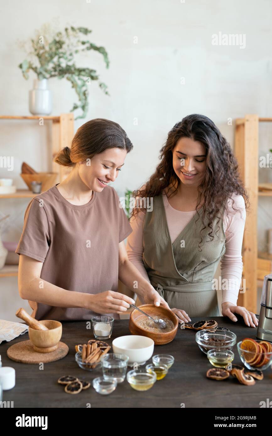 Putting an oil hi-res stock photography and images - Alamy