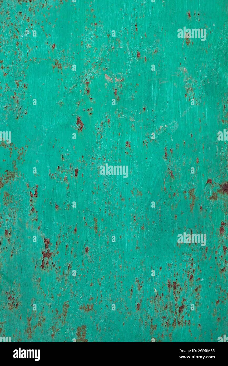 Old green rusted metallic hi-res stock photography and images - Alamy