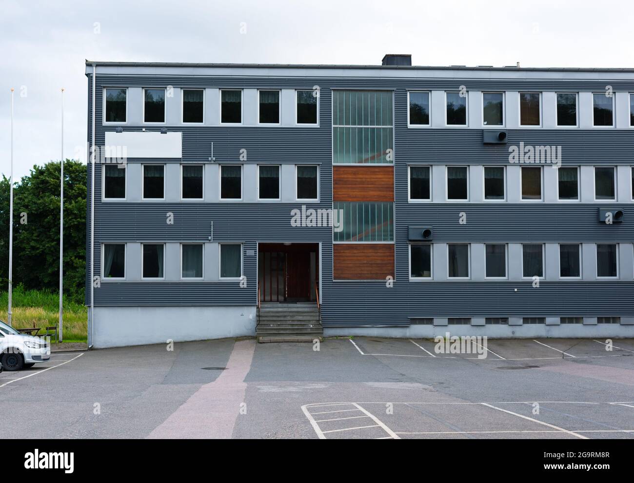 Three storey tower house hi-res stock photography and images - Alamy