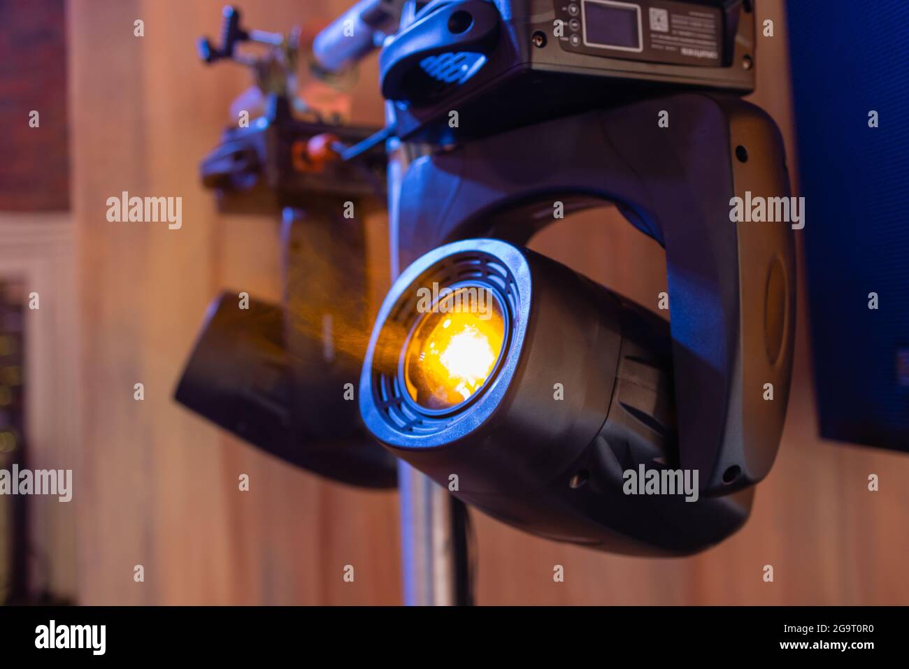 Installation of professional sound, light, video and stage equipment ...