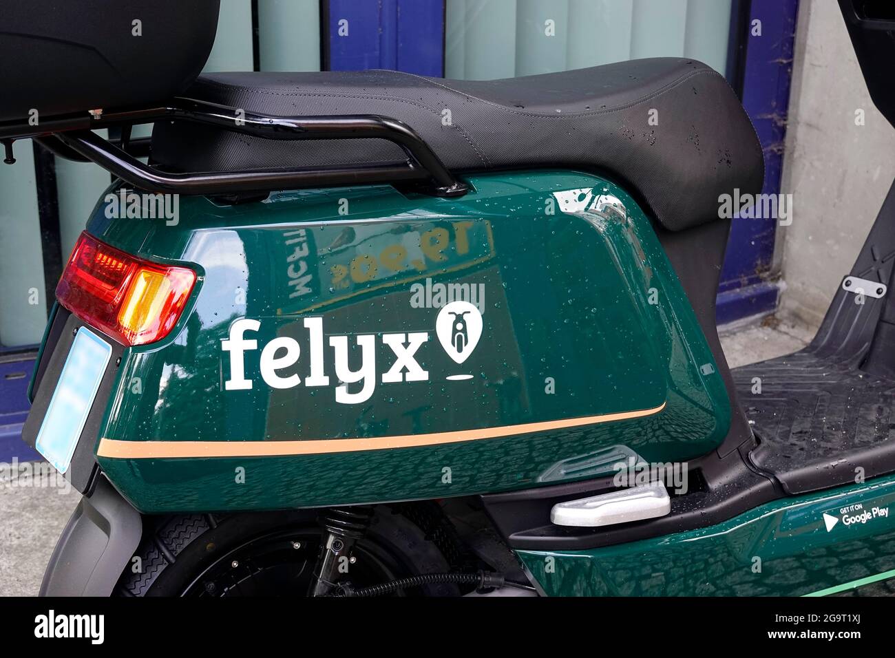 Driving e scooter hi-res stock photography and images - Alamy