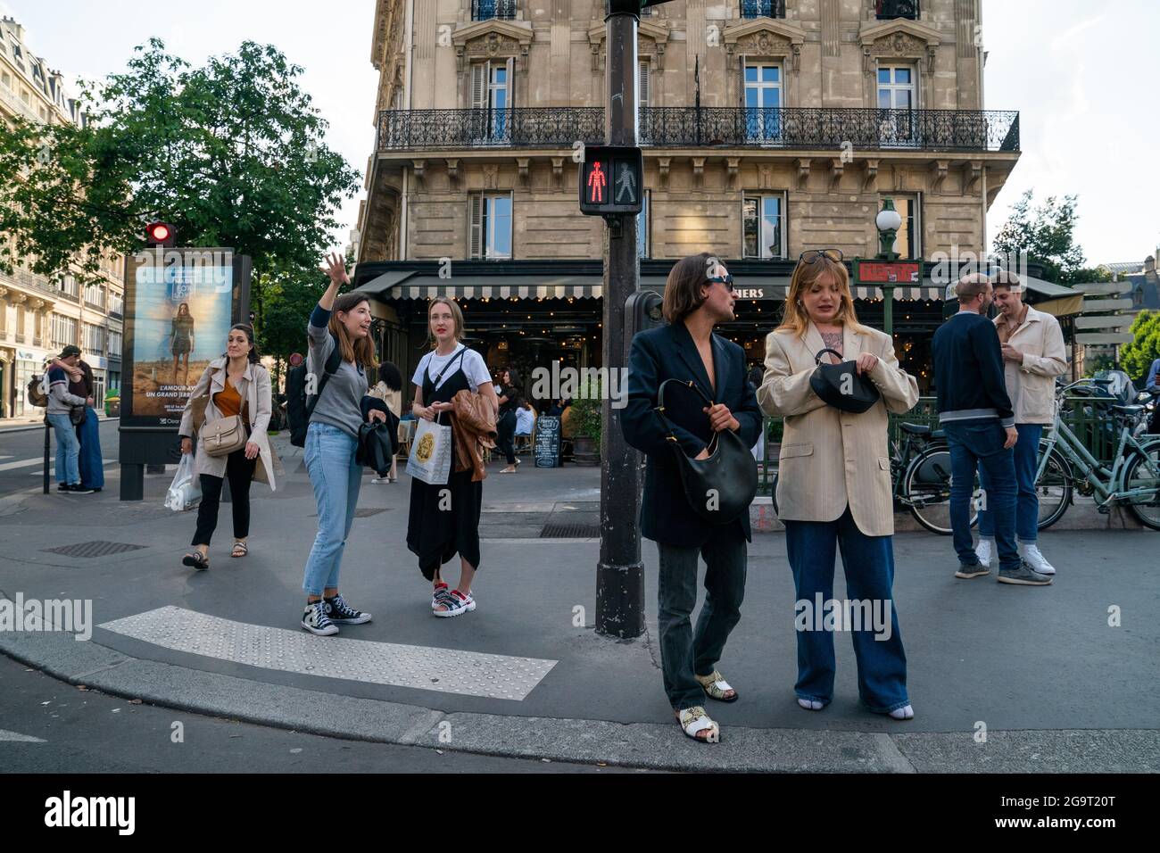 Unidentified random Parisian people and locations in the streets of ...