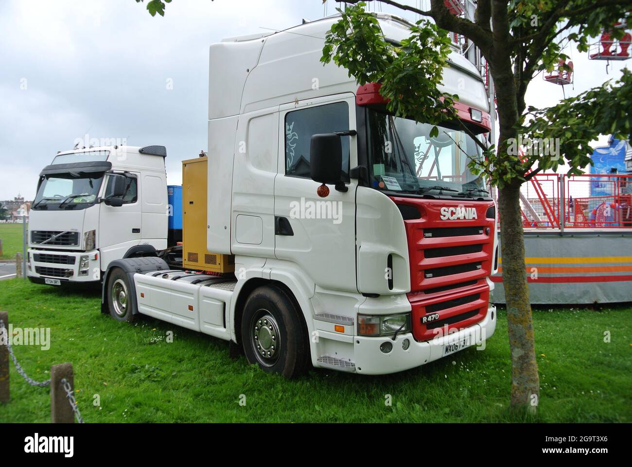 Articulated lorry cab hi-res stock photography and images - Alamy
