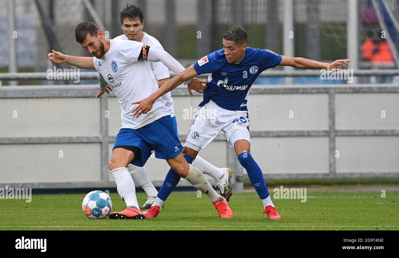 Gelsenkirchen, Deutschland. 27th July, 2021. firo: 27.07.2021, Fuvuball ...