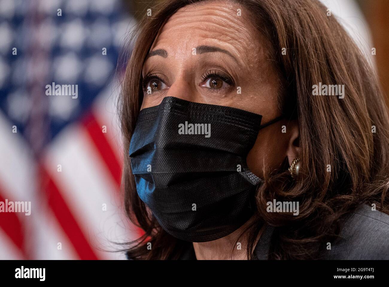 Indian tribal masks hi-res stock photography and images - Alamy