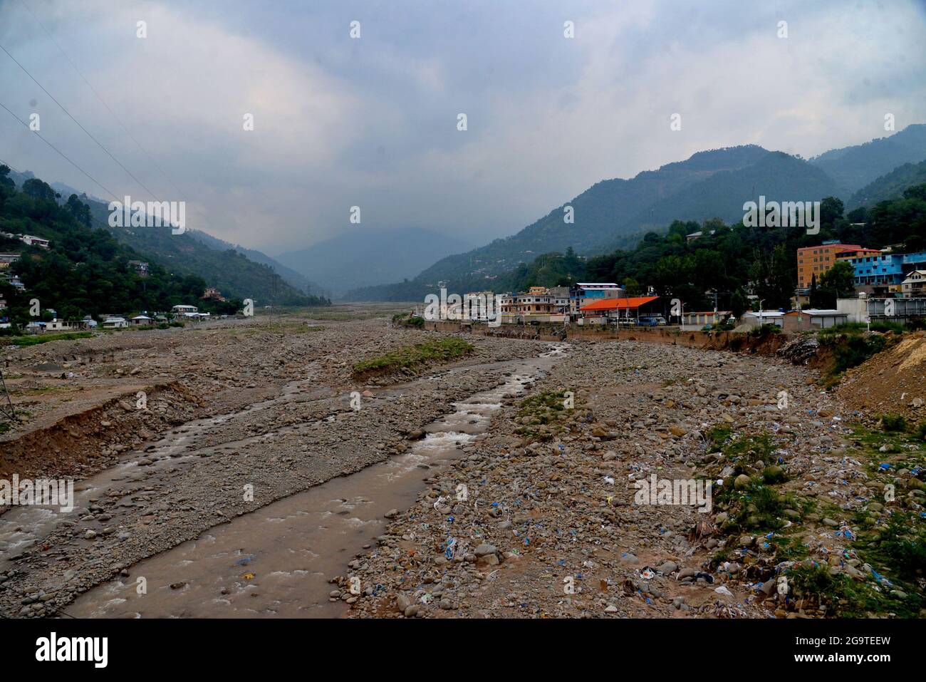 Jhelum river pakistan hi-res stock photography and images - Alamy