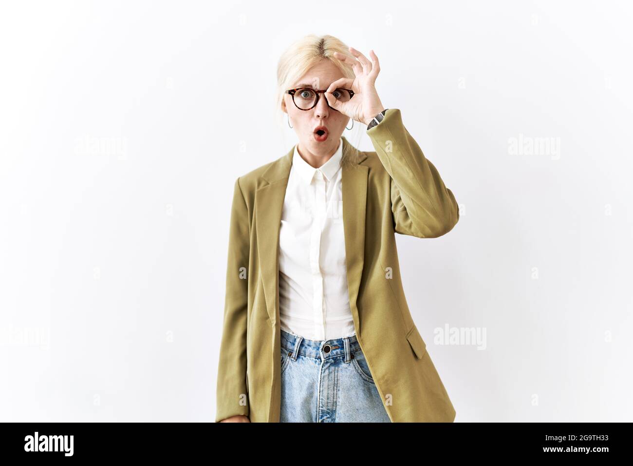 Beautiful caucasian business woman standing over isolated background ...