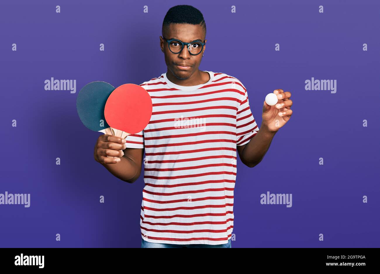 Teenager ping pong hi-res stock photography and images - Alamy