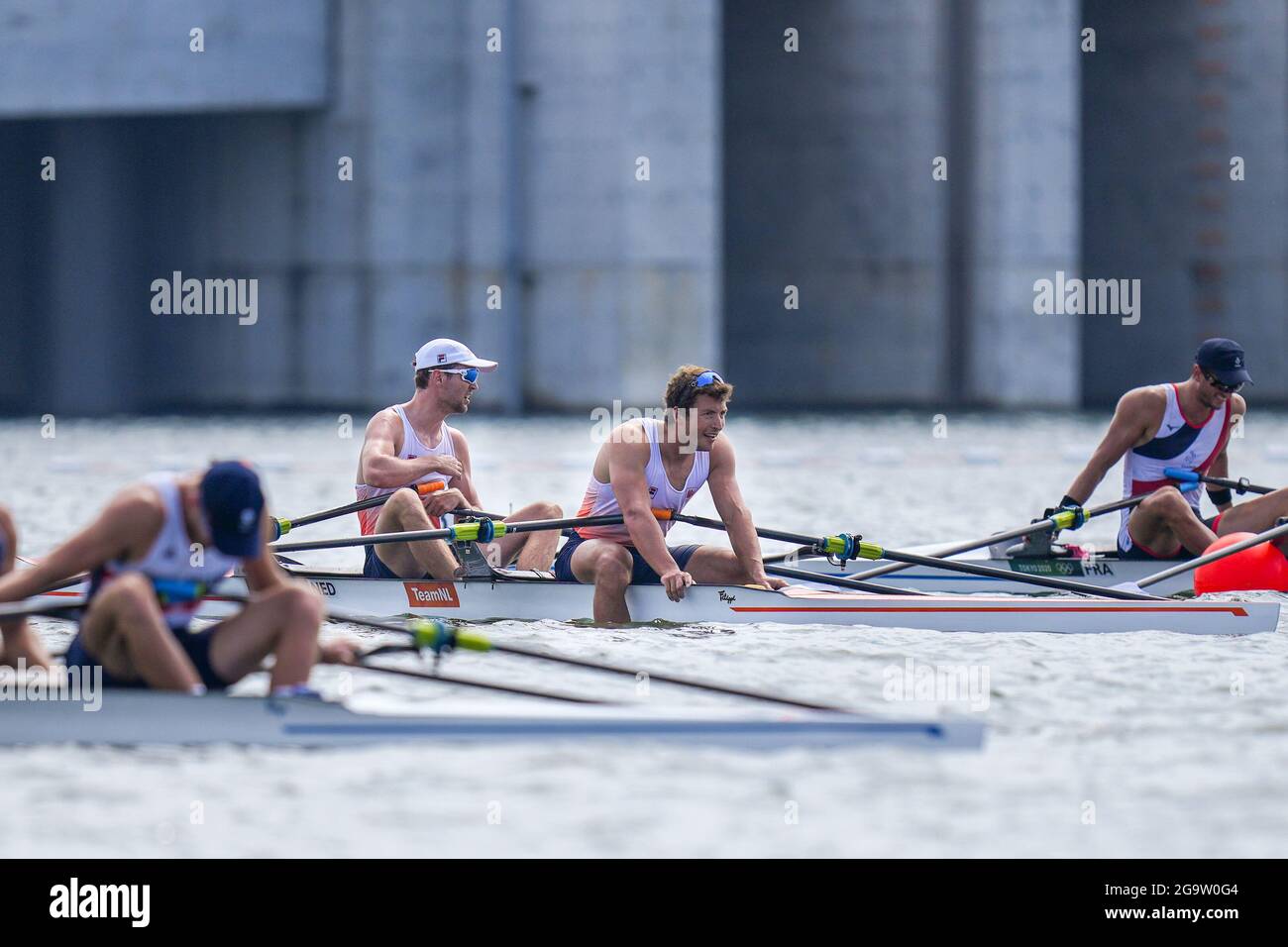 TOKYO, JAPAN - JULY 28: Melvin Twellaar and Stef Broenink of the ...