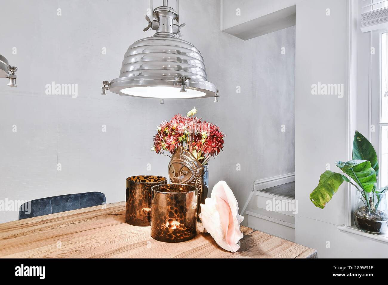 Luxury and beautiful dining room interior design Stock Photo - Alamy