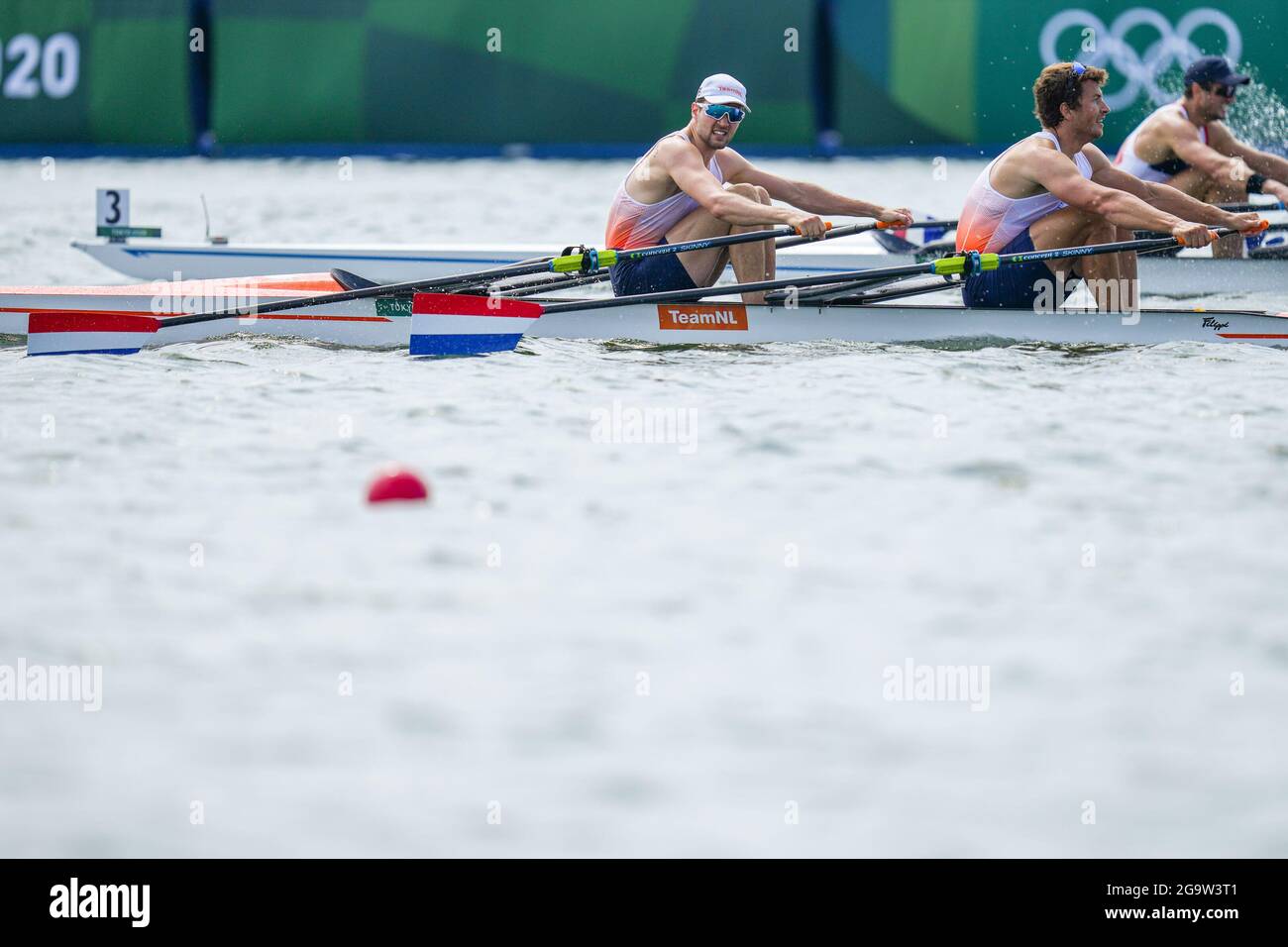 TOKYO, JAPAN - JULY 28: Melvin Twellaar and Stef Broenink of the ...