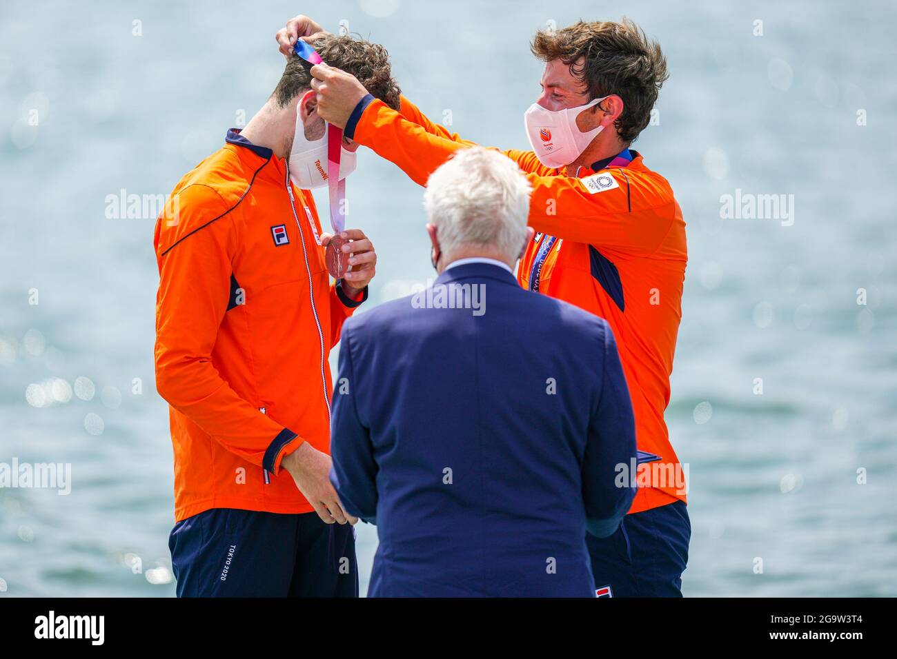 TOKYO, JAPAN - JULY 28: Melvin Twellaar and Stef Broenink of the ...