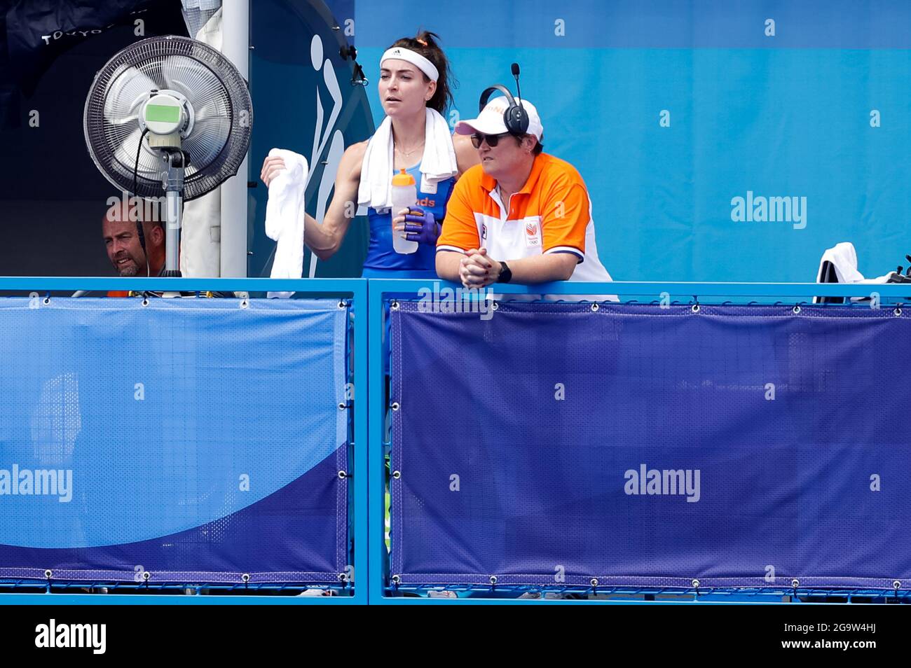 TOKYO, JAPAN - JULY 28: Eva de Goede of the Netherlands and coach ...