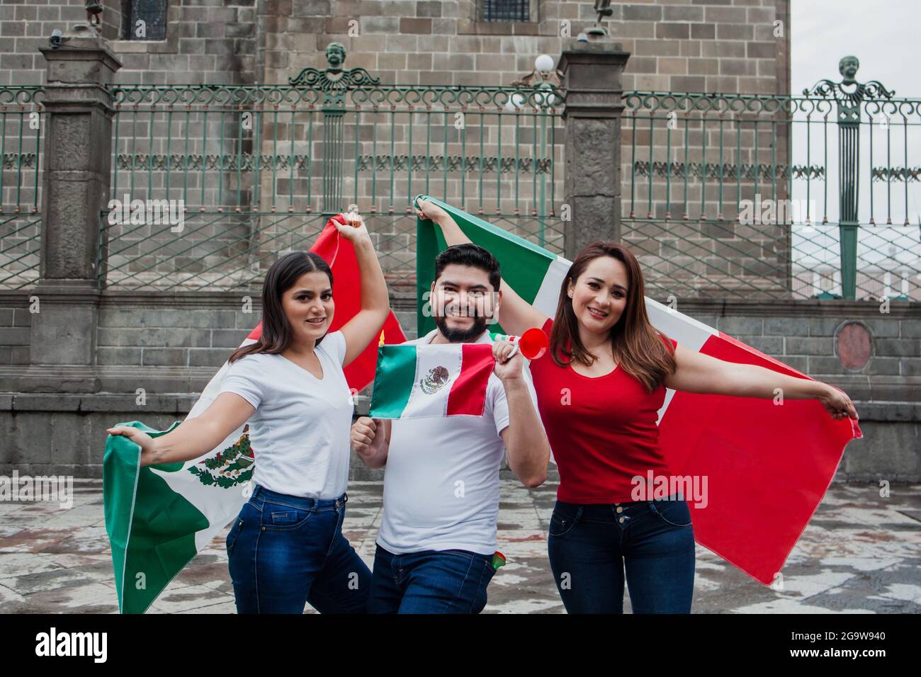 Mexican People Images