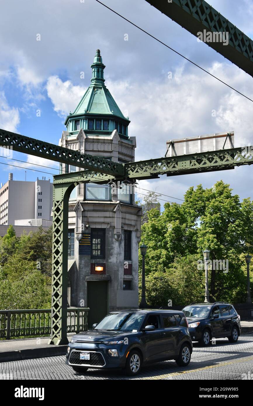 Seattle's iconic Montlake Draw Bridge spanning "the cut" between Lake ...
