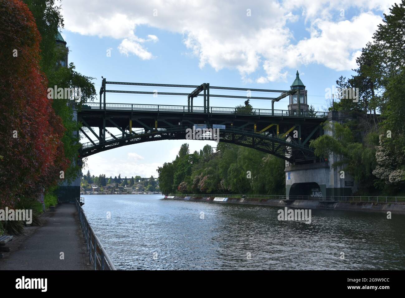 Seattle's iconic Montlake Draw Bridge spanning "the cut" between Lake ...