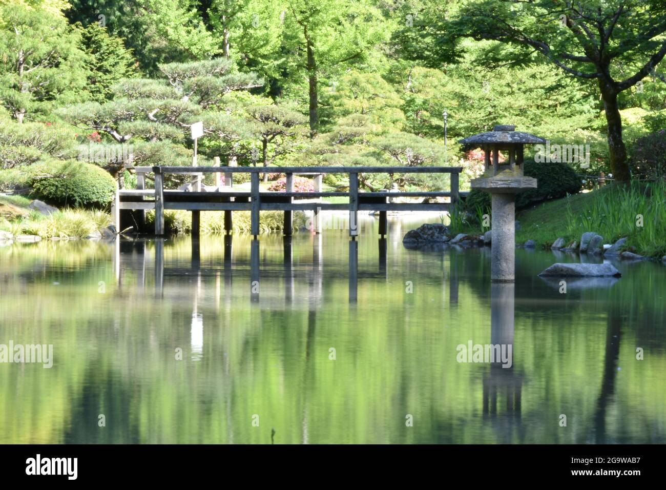 Seattle's iconic Japanese Gardens in Washington Park Stock Photo - Alamy