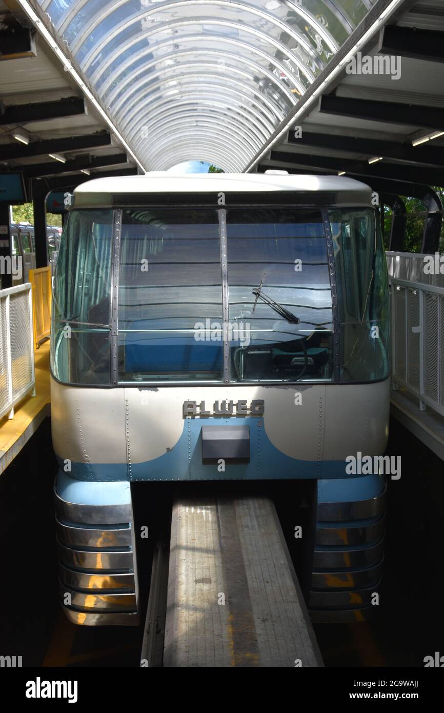 Seattle's iconic Alweg Monorail from Westlake to the Seattle Center ...
