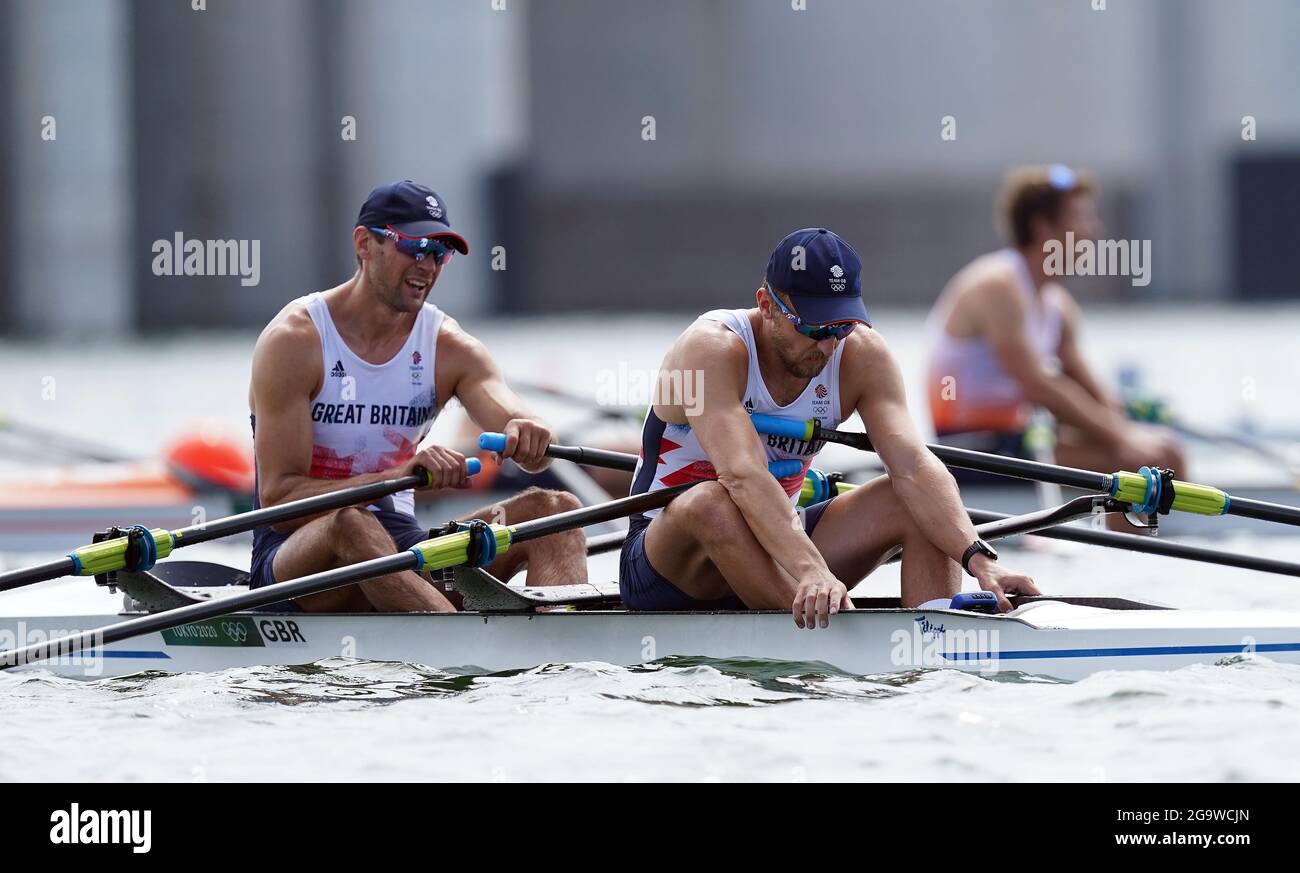 Great Britain's Graeme Thomas and John Collins react to finishing ...