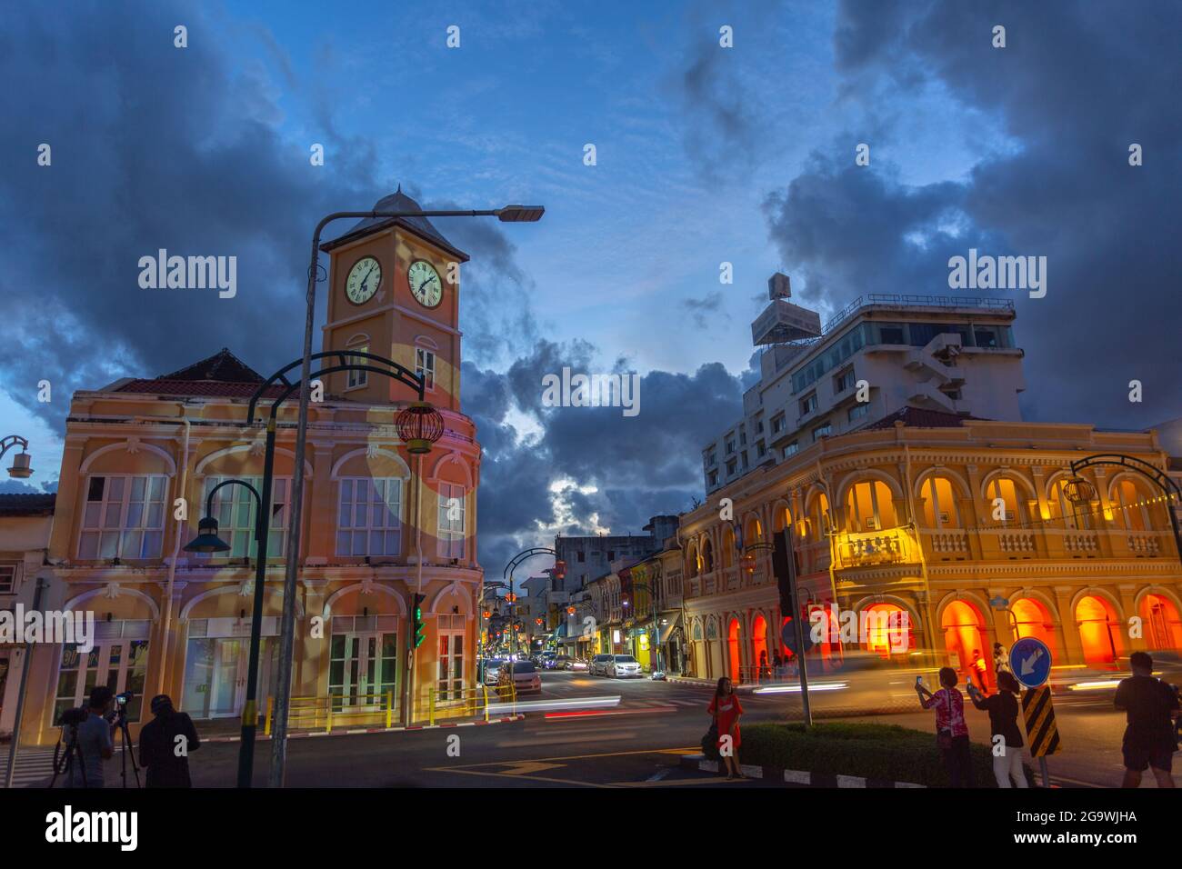 Phuket city Thailand Amazing Beautiful buildings in Phuket Old Town ...