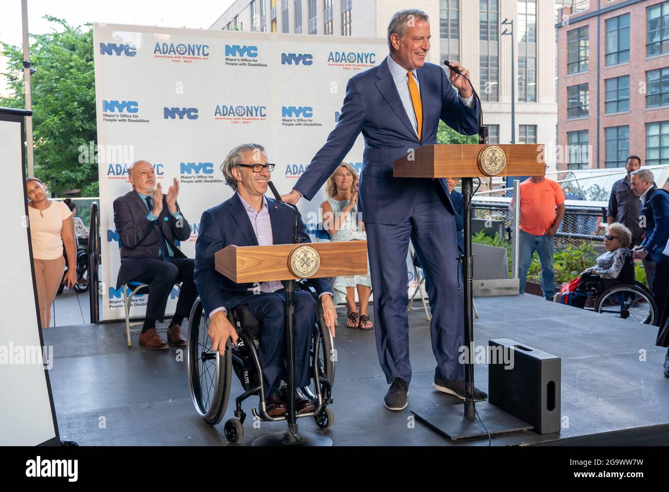 Victor calise hi-res stock photography and images - Alamy