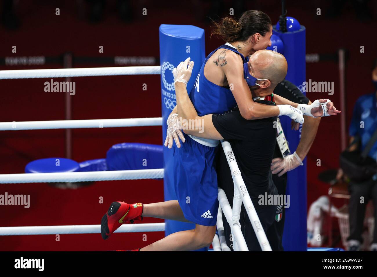 Olympic boxing coach hi-res stock photography and images - Alamy