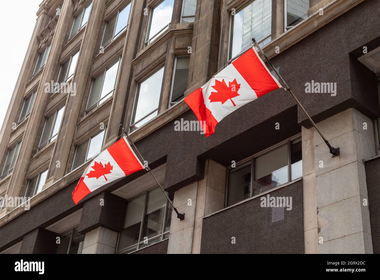Government of canada office building hi-res stock photography and ...
