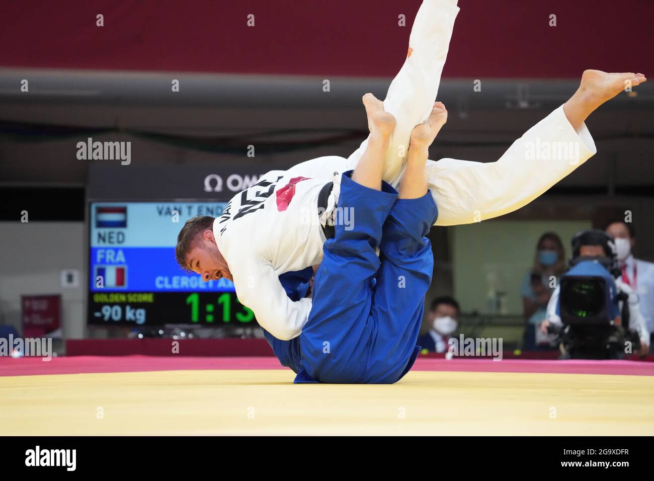 VAN T END Noel (NDL) wins of CLERGET Axel (FRA) in elimination -90 kg ...