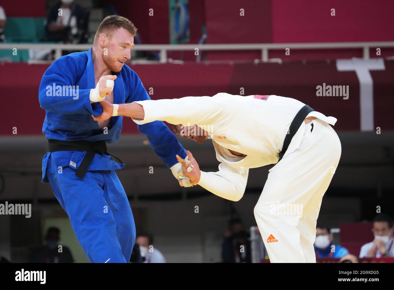 VAN T END Noel (NDL) wins of CLERGET Axel (FRA) in elimination -90 kg ...