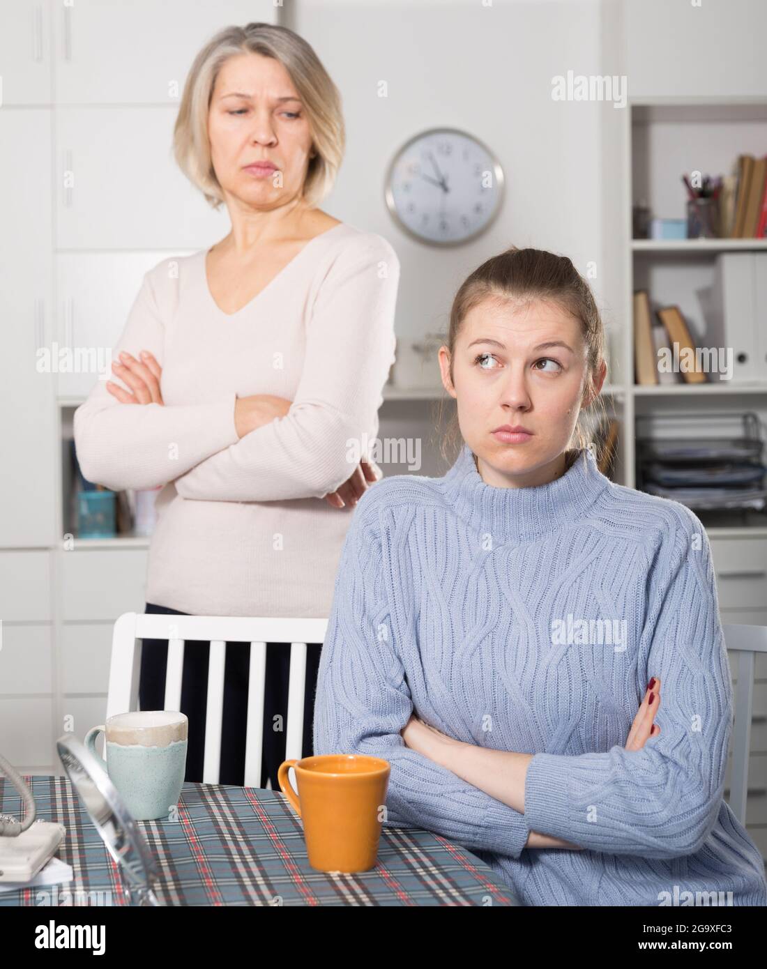 Mother ashamed daughter hi-res stock photography and images - Alamy