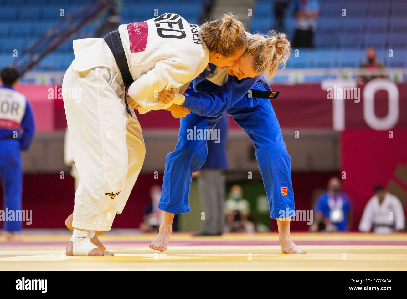 TOKYO, JAPAN - JULY 27: Juul Franssen of The Netherlands, Katharina ...