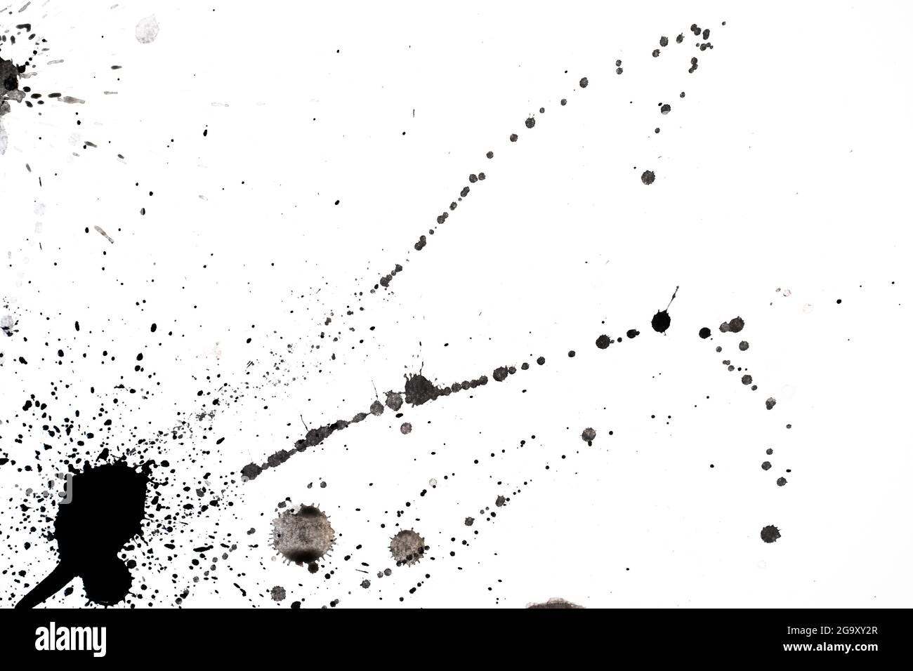 Scattered canvas hi-res stock photography and images - Alamy