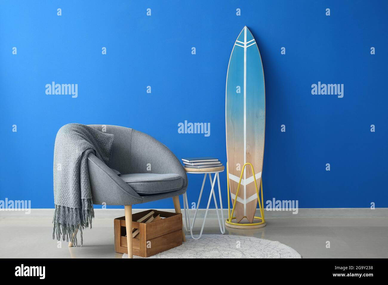 Interior of modern room with surfboard Stock Photo - Alamy