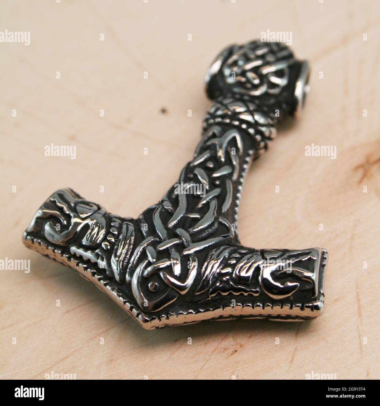 Hammer hammar hi-res stock photography and images - Alamy