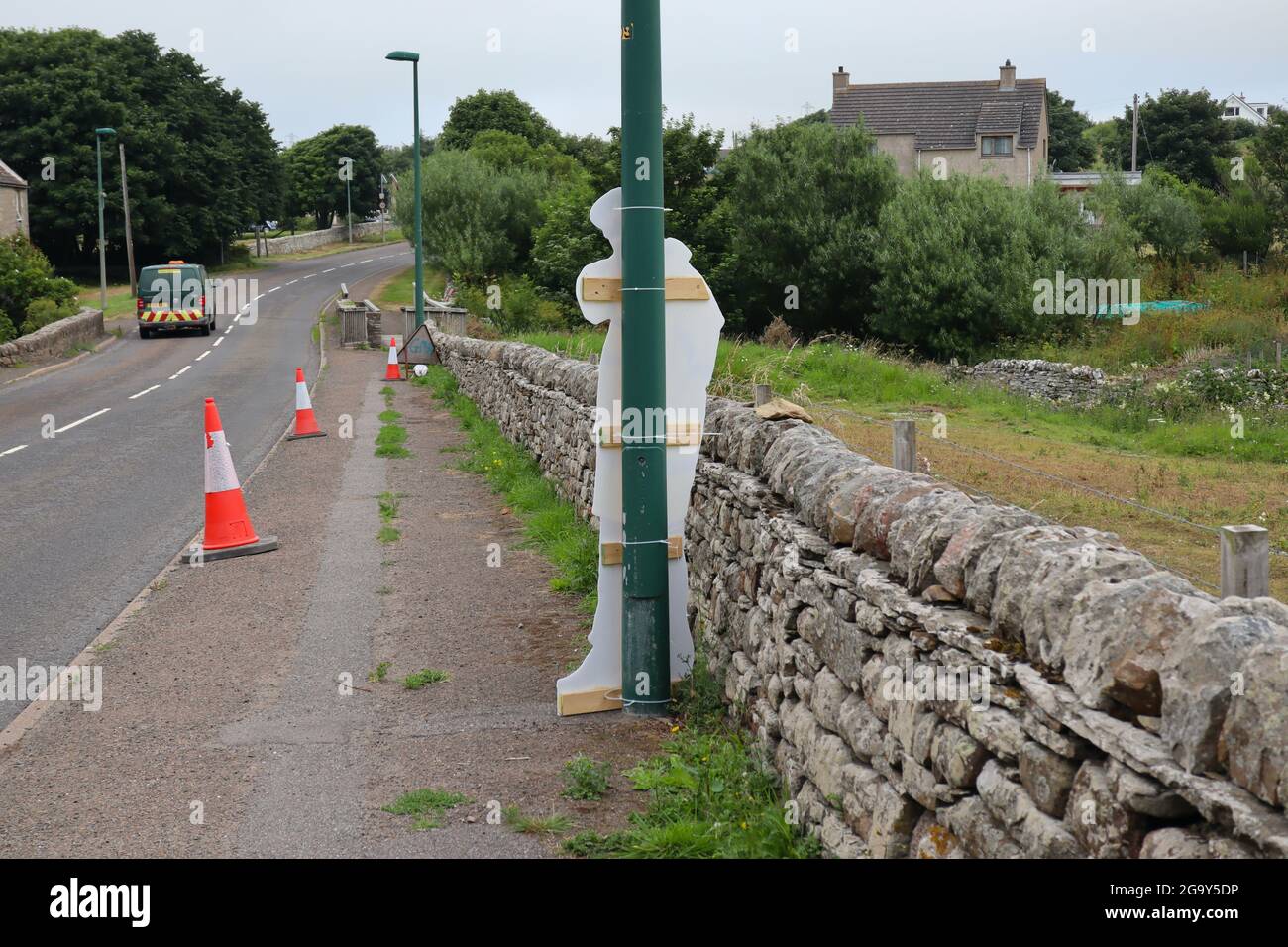 Cut-Out Traffic Policeman/Cop Stock Photo - Alamy