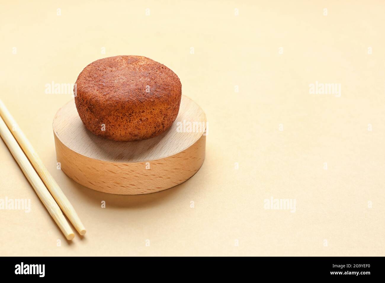 Tasty Japanese mochi on color background Stock Photo - Alamy