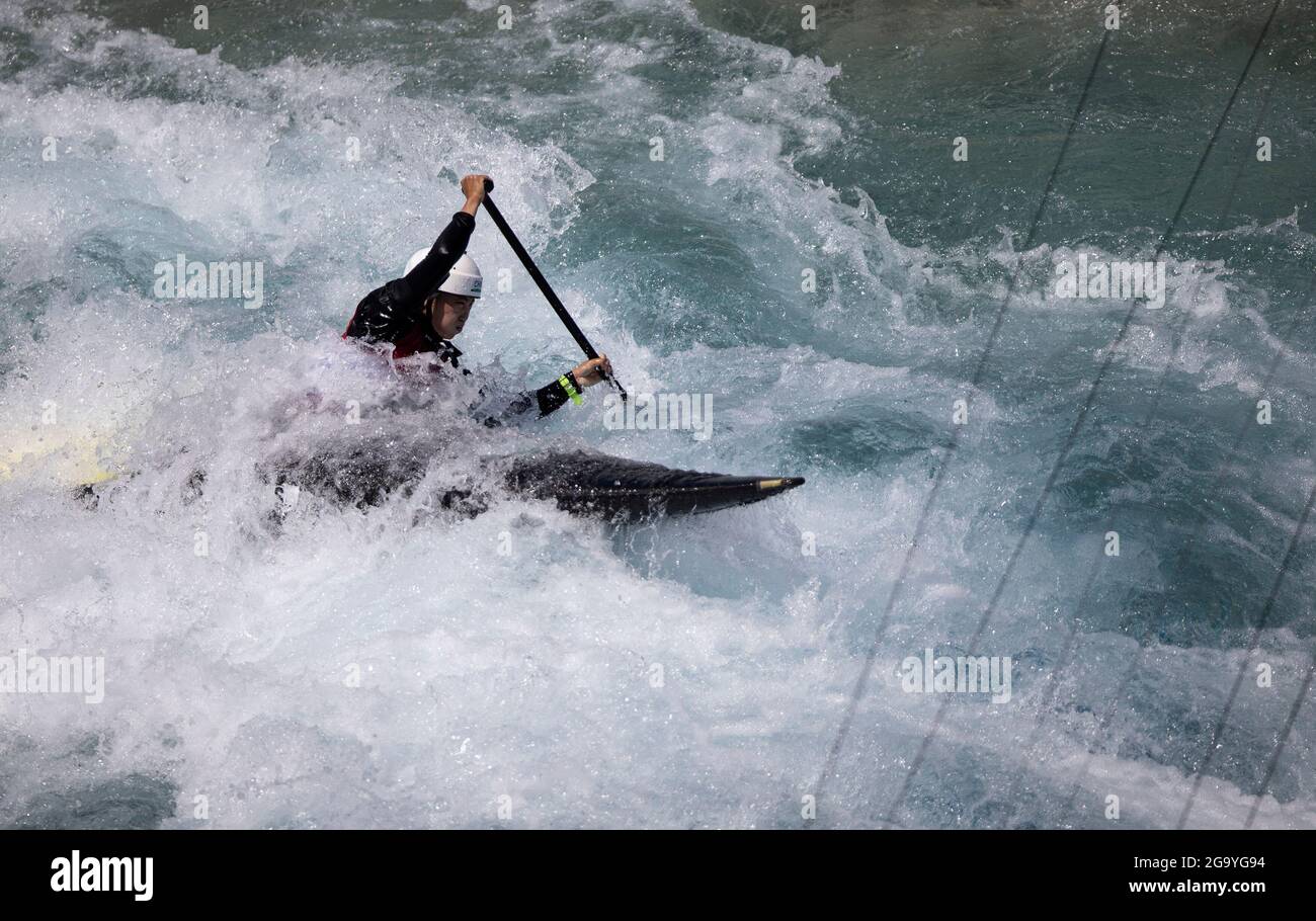 Tokyo, Japan. 28th July, 2021. China's Chen Shi competes during the ...