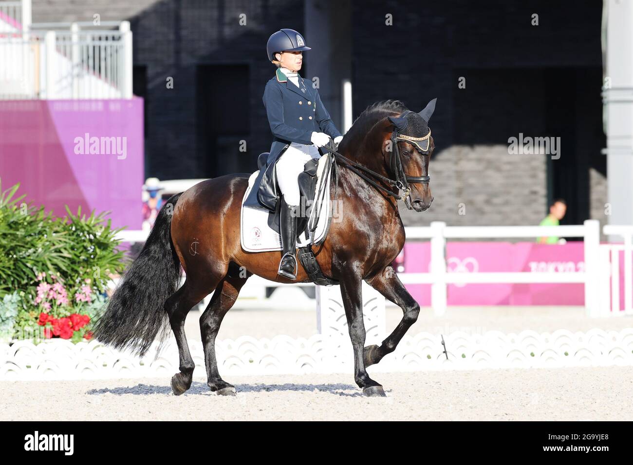 Tokyo, Japan. 27th July, 2021. Maria CAETANO (POR) rides on FENIX DE ...