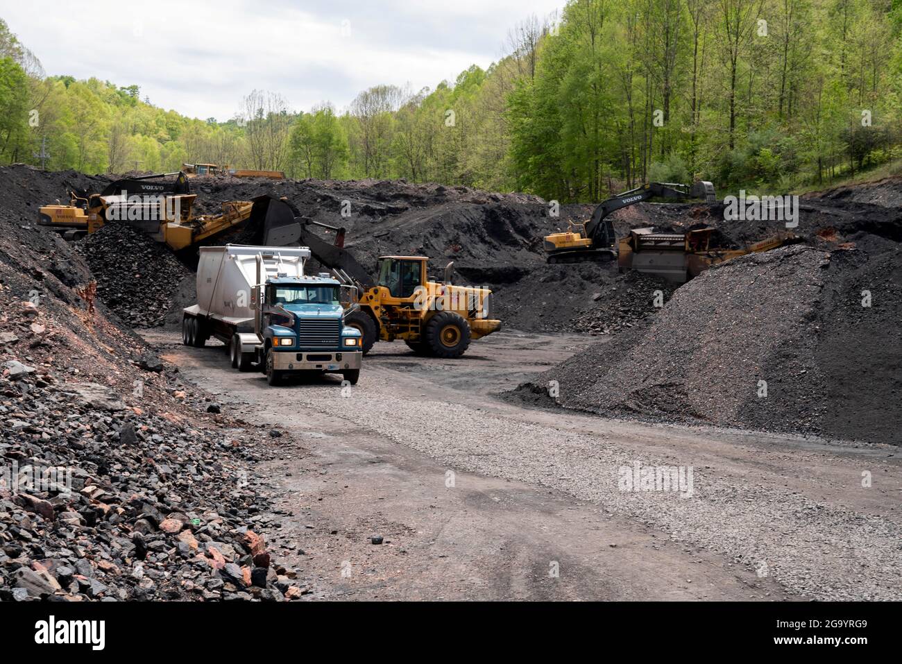 Mine site reclamation hi-res stock photography and images - Alamy