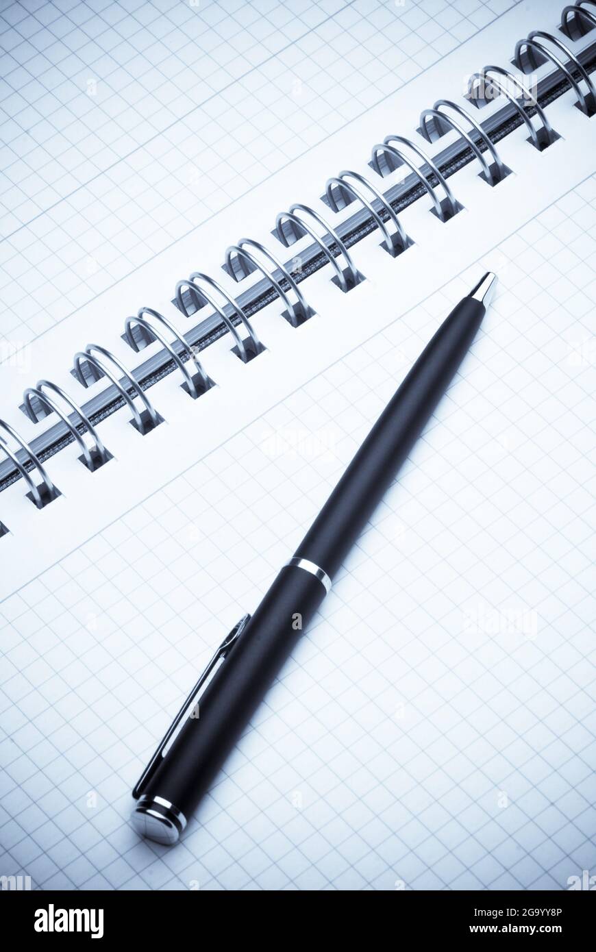 Ballpoint pen on notepad hi-res stock photography and images - Alamy