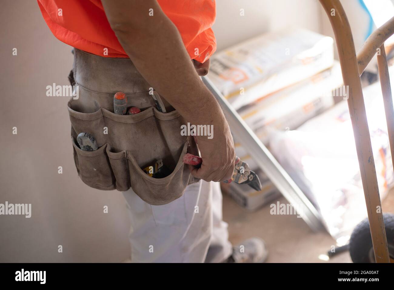 Maintenance worker tool hi-res stock photography and images - Alamy