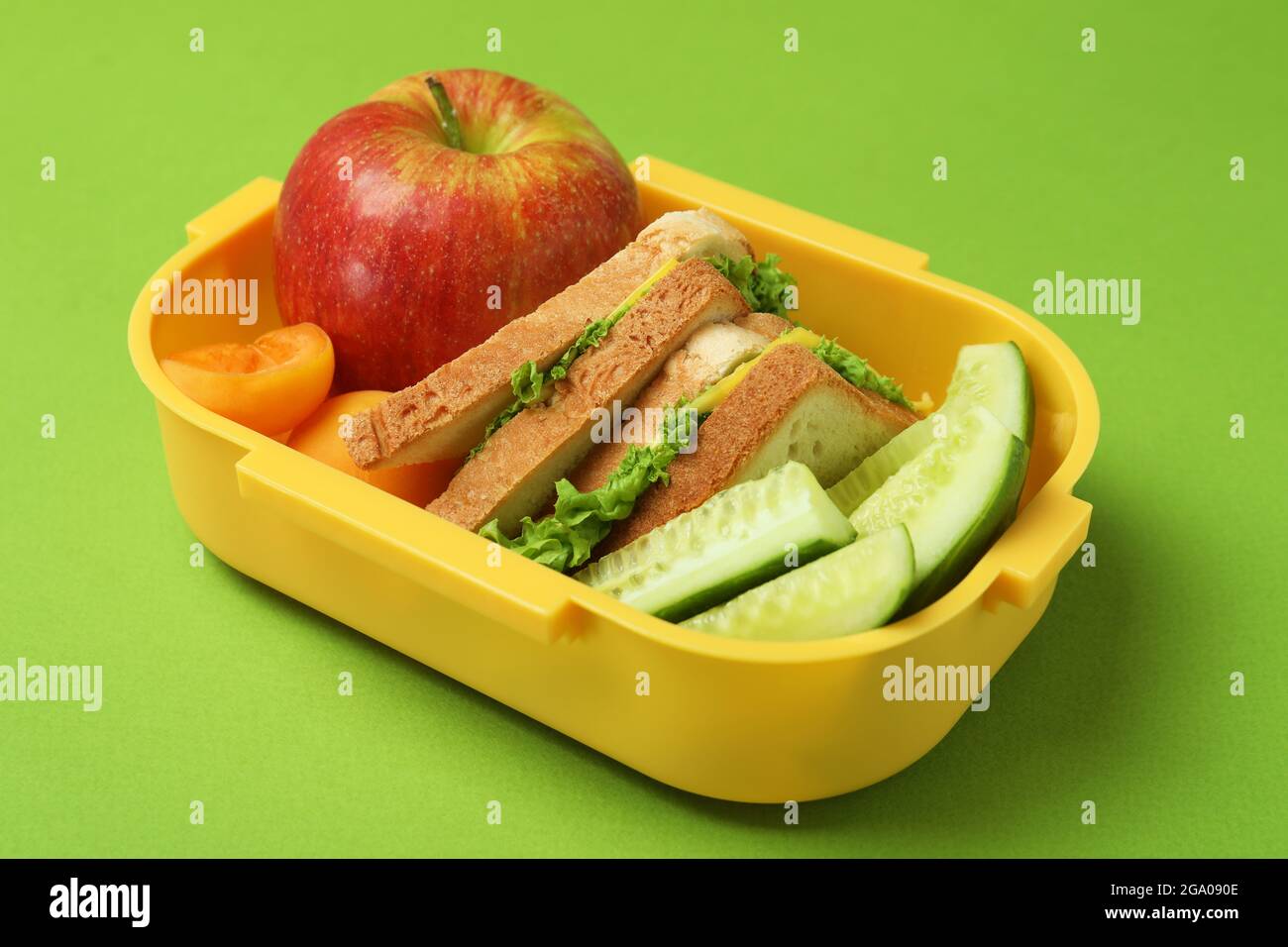 School lunch box tasty hi-res stock photography and images - Alamy