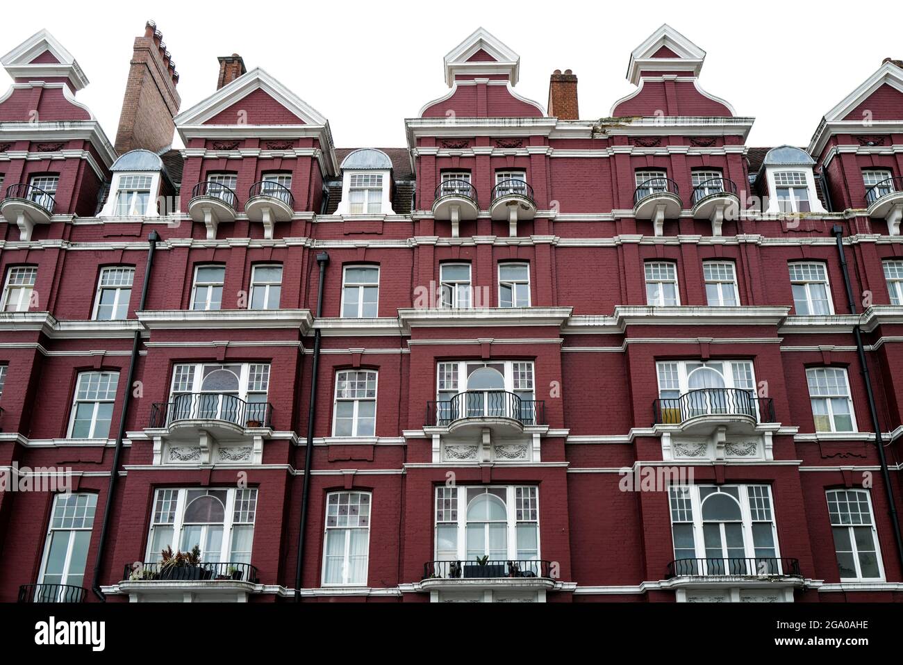 London Mansion Block Stock Photo - Alamy