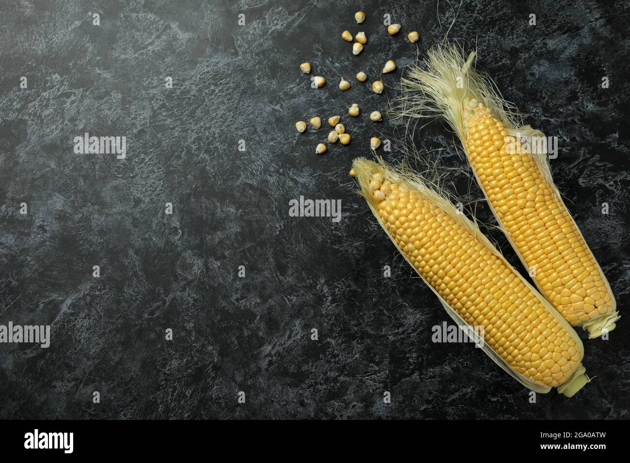 Fresh raw corn on hi-res stock photography and images - Alamy