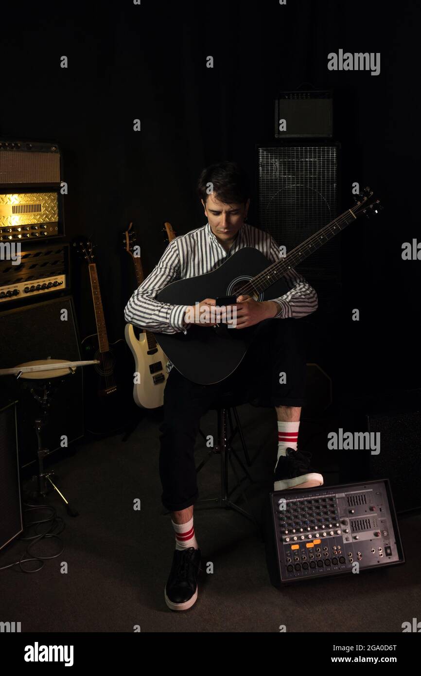 Self portrait as guitarist hi-res stock photography and images - Alamy