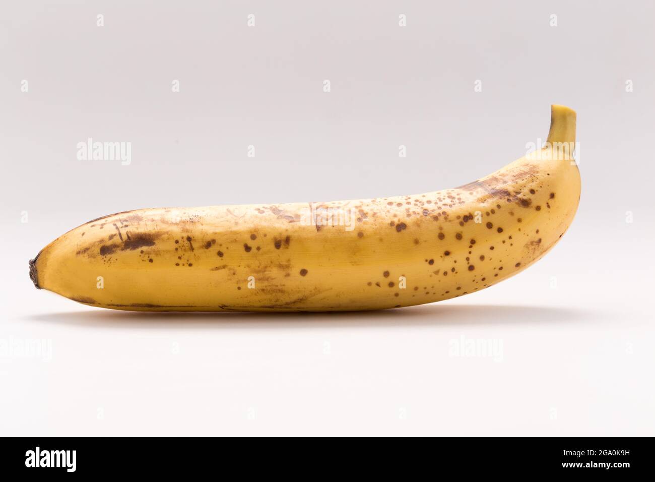 Side view ripe banana isolated hi-res stock photography and images - Alamy