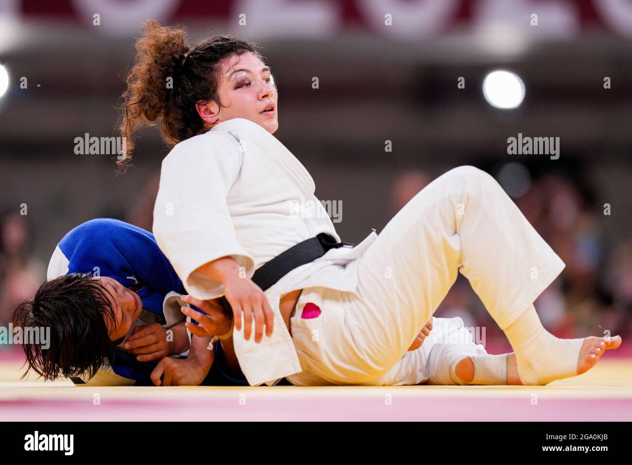 TOKYO, JAPAN - JULY 28: Madina Taimazova of Russia and Chizuru Arai of ...