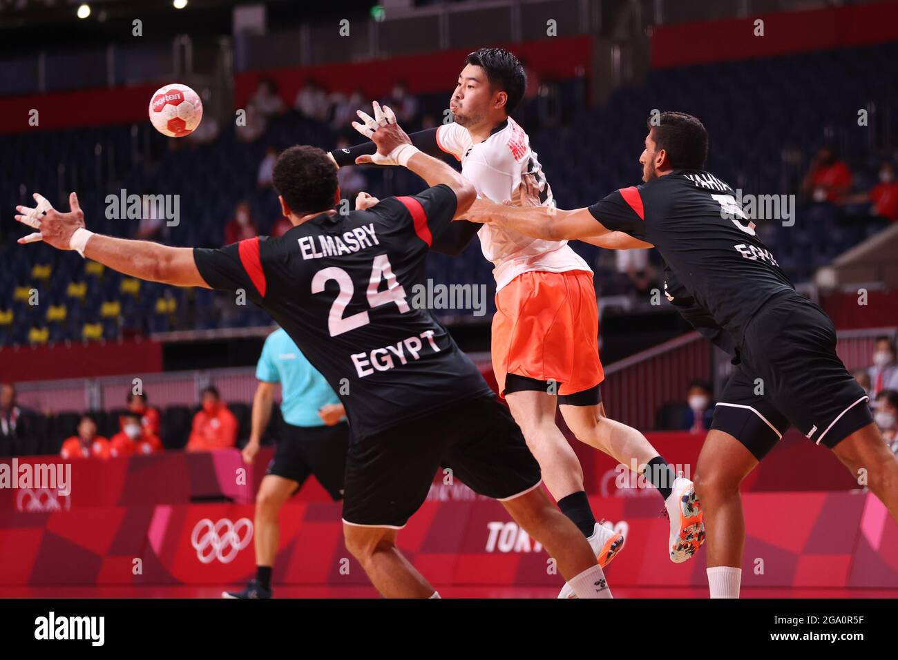 Tokyo, Japan. 28th July, 2021. Kotaro Mizumachi (JPN) Handball : Men's ...